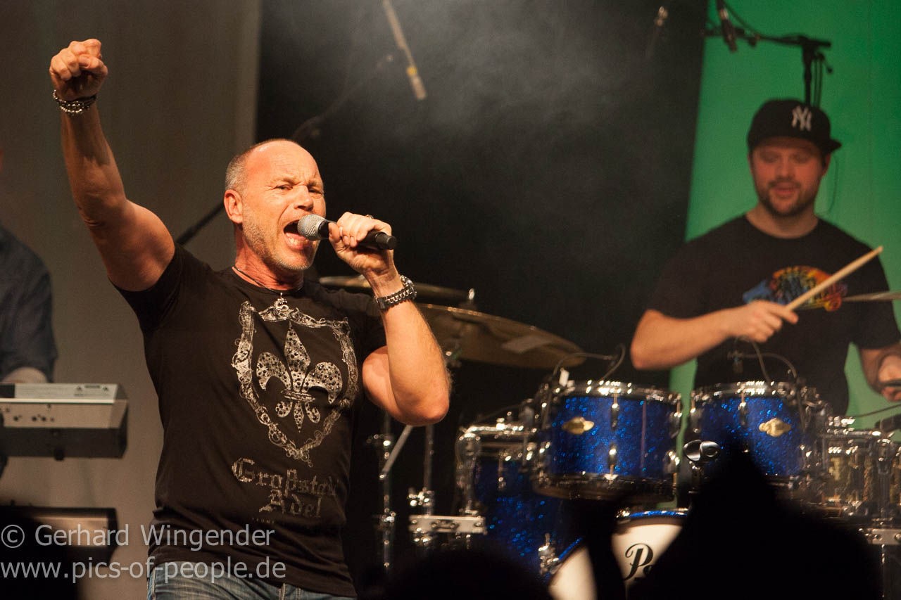 Exklusives Kurz-Interview mit Olaf Henning. - Wir sind Schlager